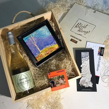 Sandbanks Winery - Products - Perfect Pairings Gift Box - Passage Painting
